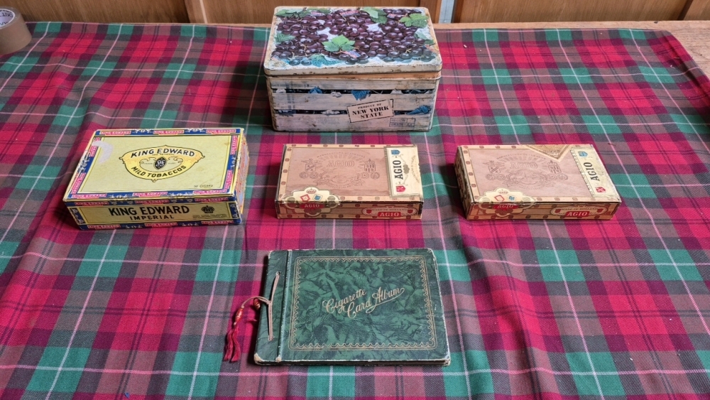 BOX-CIGARETTE CARD ALBUM CIGAR BOXES ETC