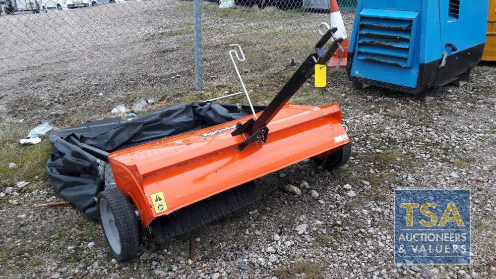 TOWABLE SWEEPER