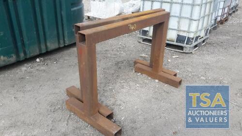 HEAVY DUTY STEEL TRESSELS