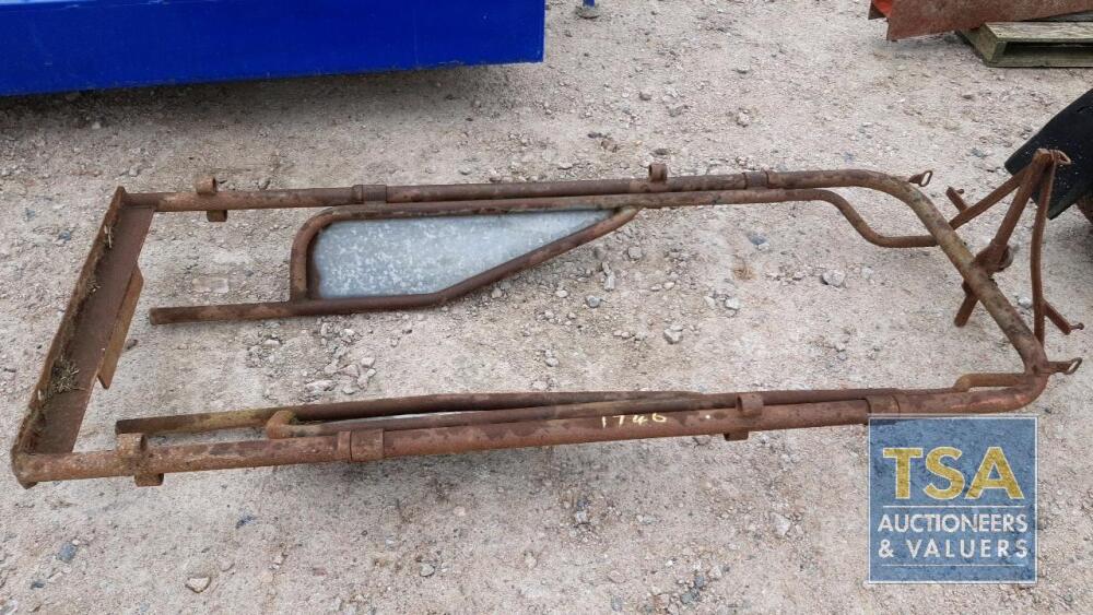 CATTLE RACE NON RETURN GATE