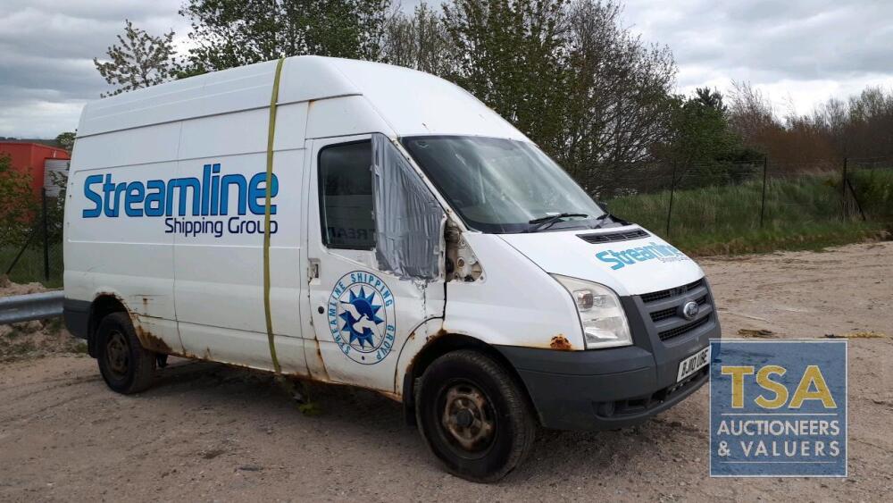 Ford Transit 100 T350l Rwd - 2402cc 2 Door Van