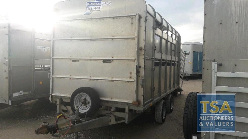 IFOR WILLIAMS DP120 WITH SHEEP DECKS/2 SHEEP/ 1 CATTLE DIVISION