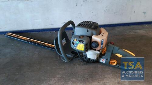 RYOBI HEDGE TRIMMER