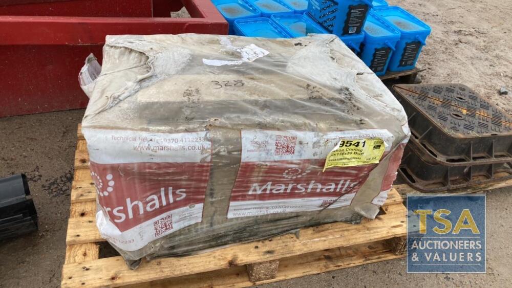 50 - MARSHALLS SAXON BUFF COPING 600 X 136 X 50