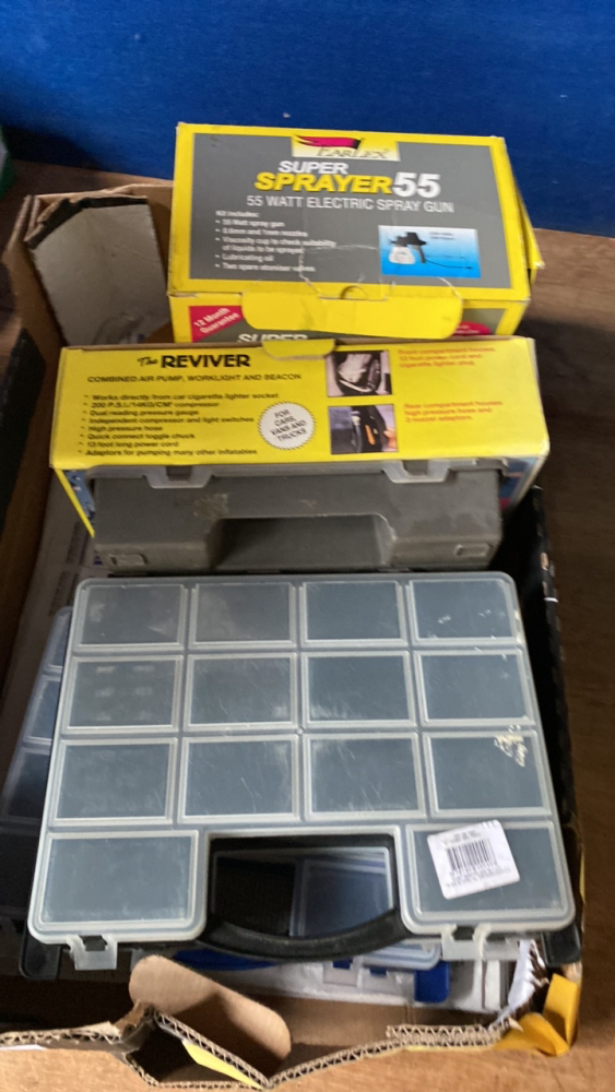 BOX -SPRAY GUN REVIVER TOOL & PLASTIC CONTAINERS