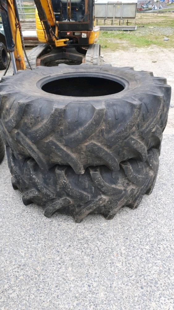 2no Tractor tyres 16.9 R24