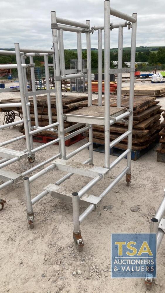 ALUMINIUM SCAFFOLD PLATFORMS