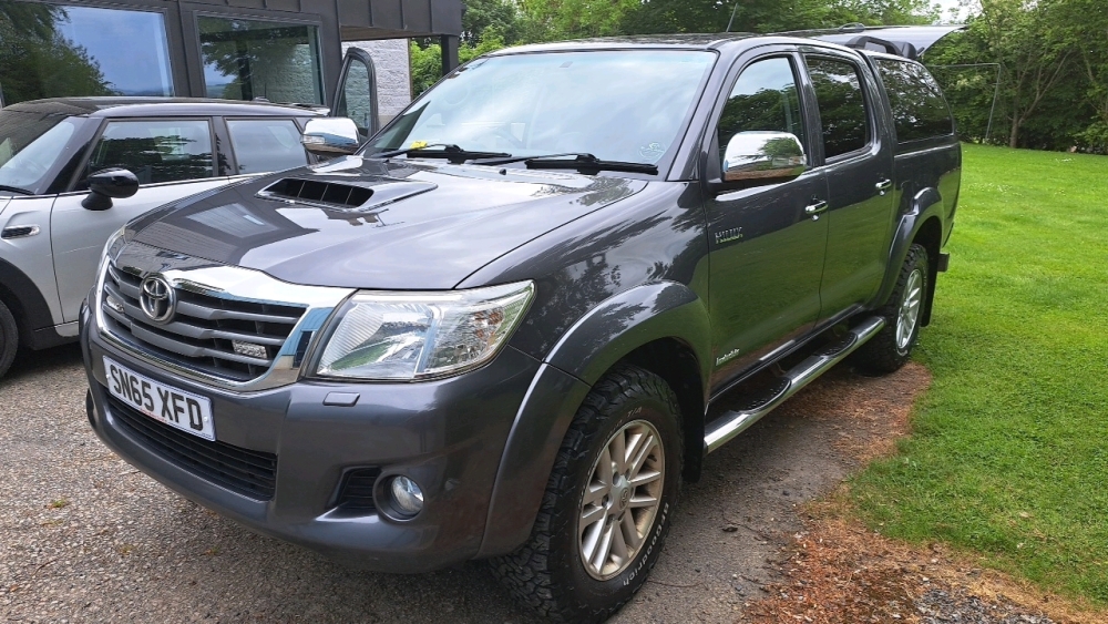 Toyota Hilux D40 Invincible 3 Litre SW65 XFD