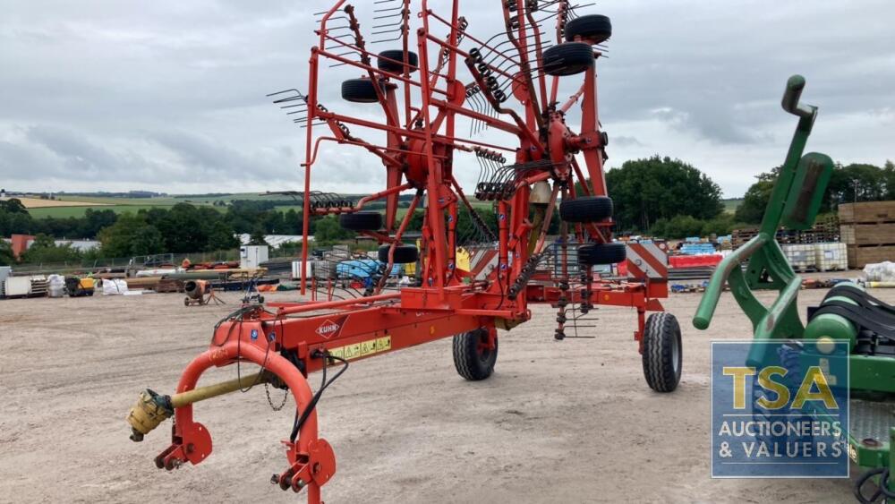 KUHN GA7501 TWIN ROTOR RAKE 2008 WITH PTO