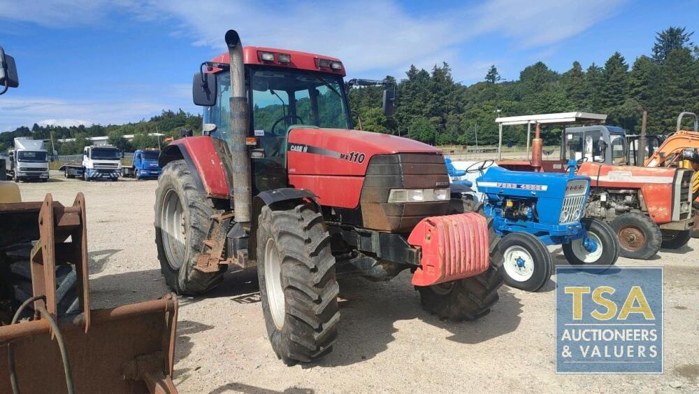 Case International MX110 - 0cc 2 Door Tractor