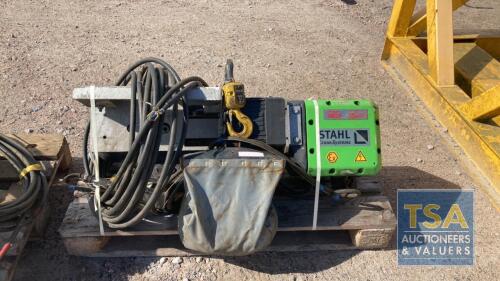 STAHL 1 TONNE 3 PHASE ELECTRIC HOIST