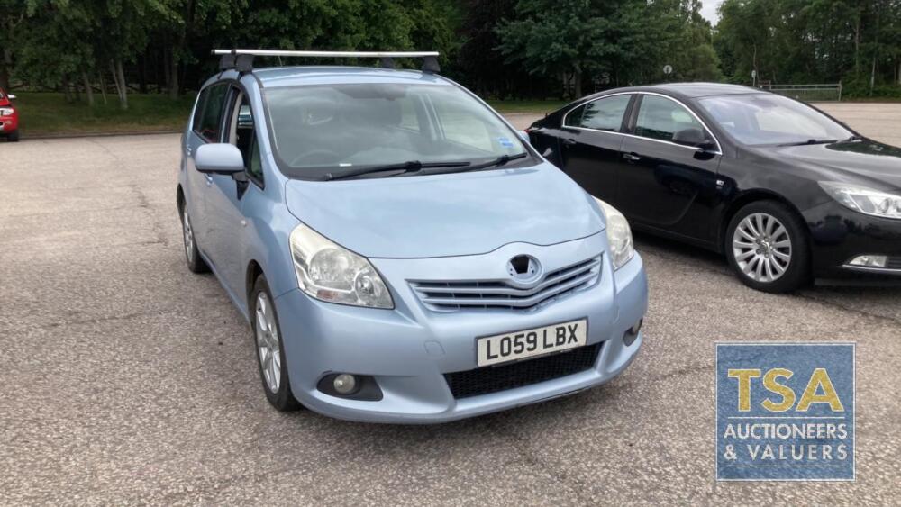 Toyota Verso T Spirit D-4d - 1998cc MPV