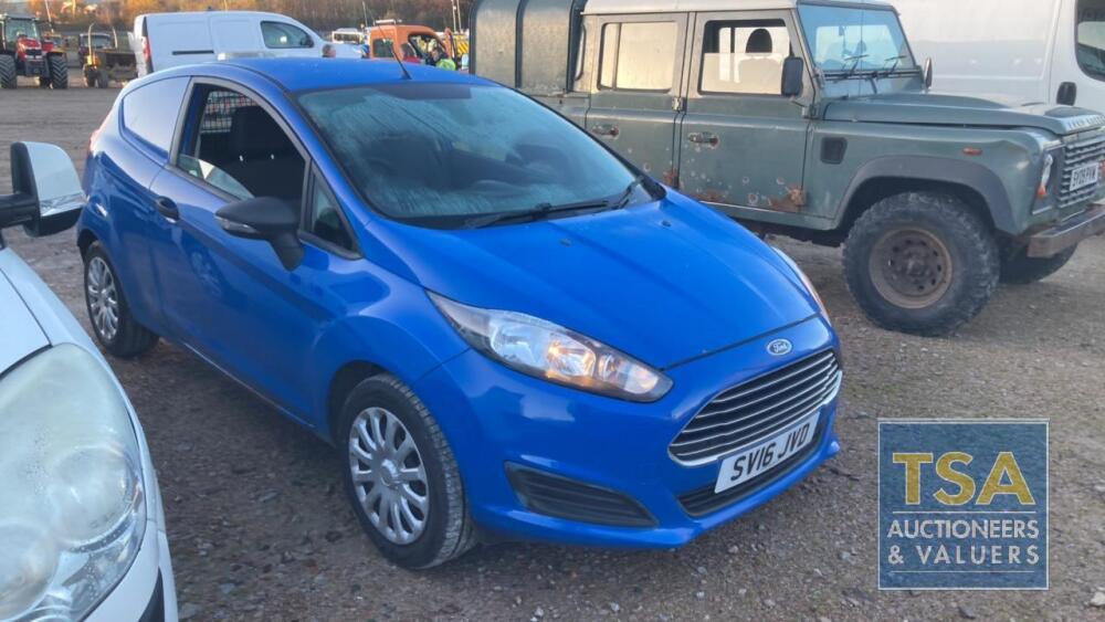 Ford Fiesta Base Tdci - 1499cc Van