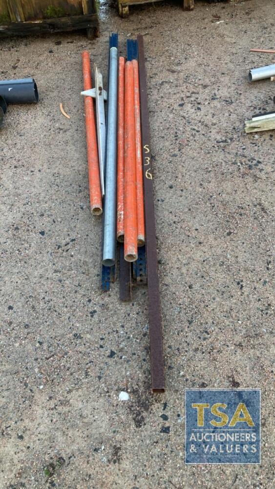 SCAFFOLD POLES