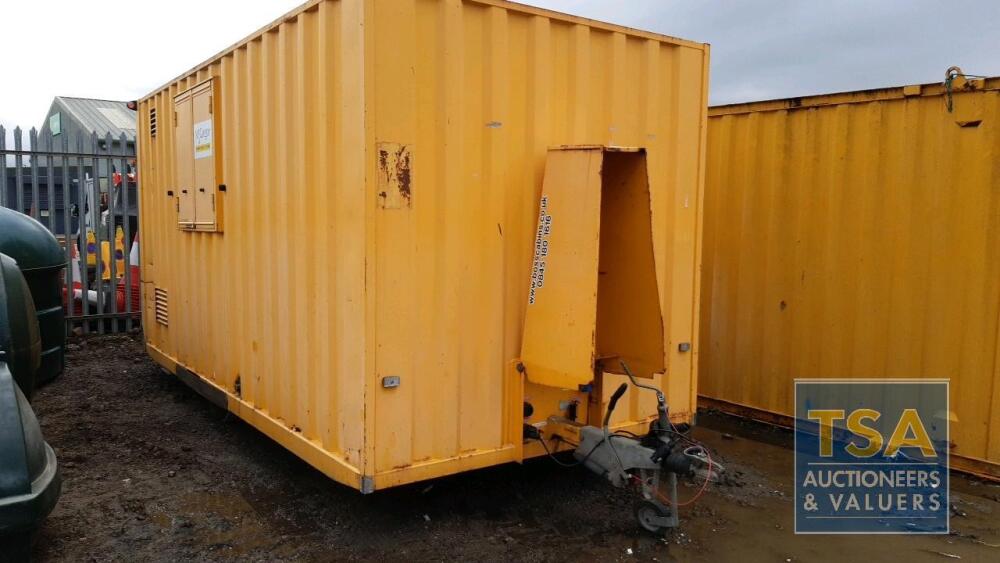 15'10 x7'6 Single Axle Fast Tow Welfare Unit - Yellow
