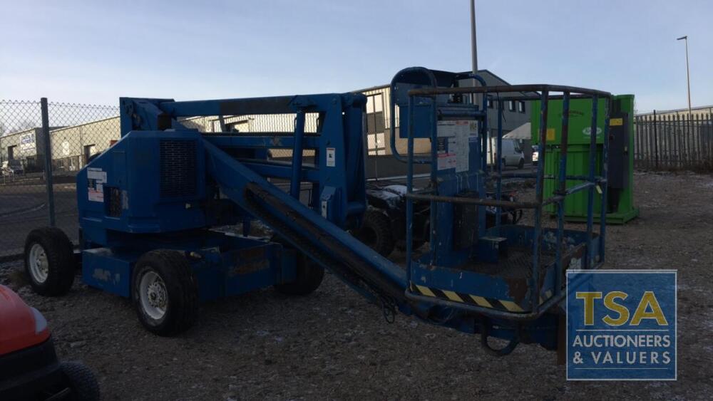 12M DIESEL CHERRY PICKER