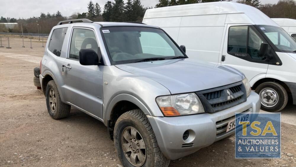 Mitsubishi Shogun Di-d 4work Swb - 3200cc 4x4