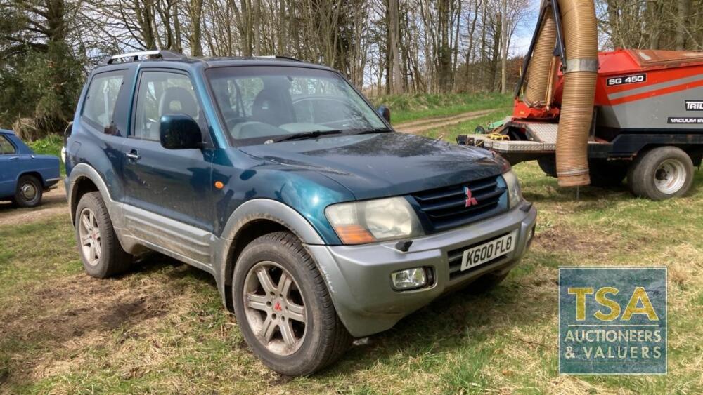 Mitsubishi Shogun Equippe 3.2 DID SWB - Date of First