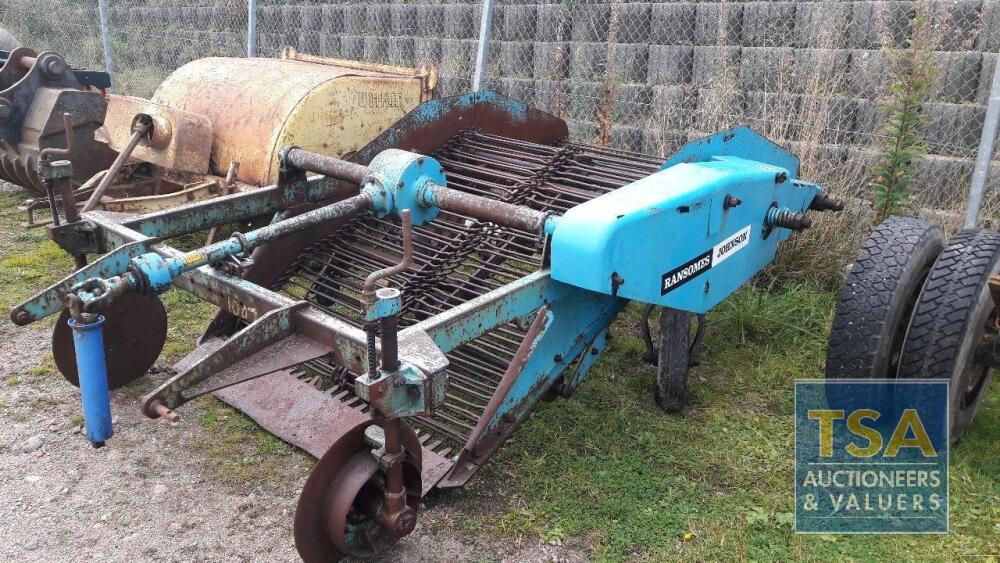 RANSOMES JOHNSON 2 ROW POTATO DIGGER WITH PTO