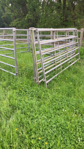 6 NO 9FT GALVANISED CATTLE GATES