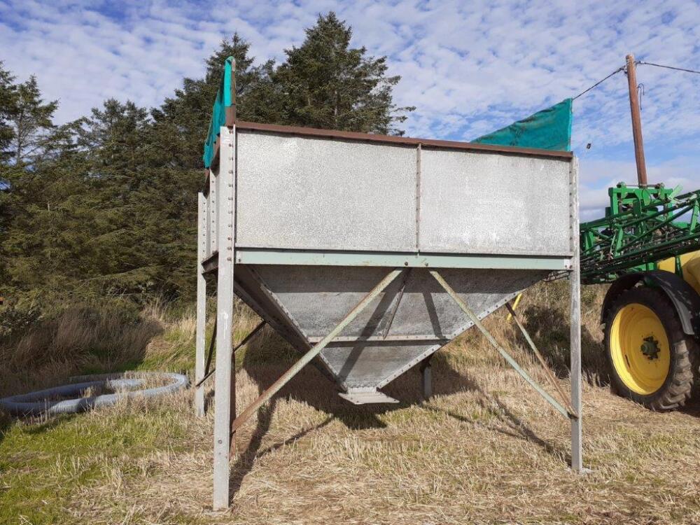 10T Grain Hopper